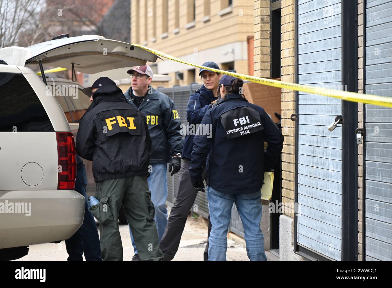 New York, US, 20/03/2024, Several FBI agents are seen collecting evidence at a warehouse ...