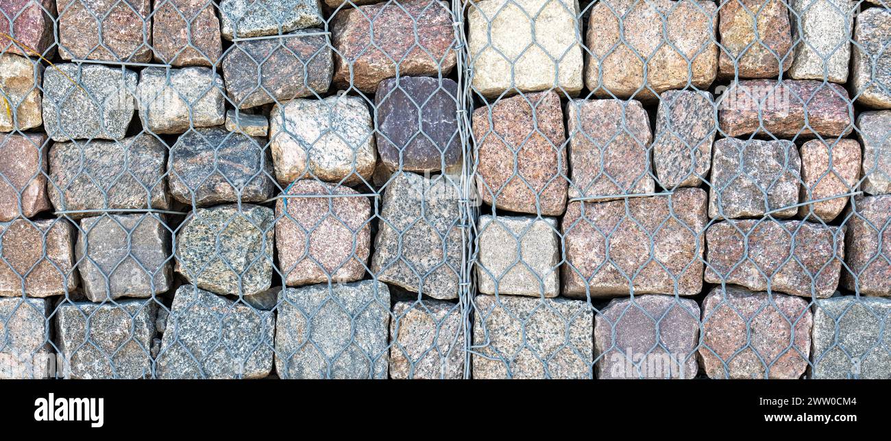 Pebble stone wall hi-res stock photography and images - Alamy