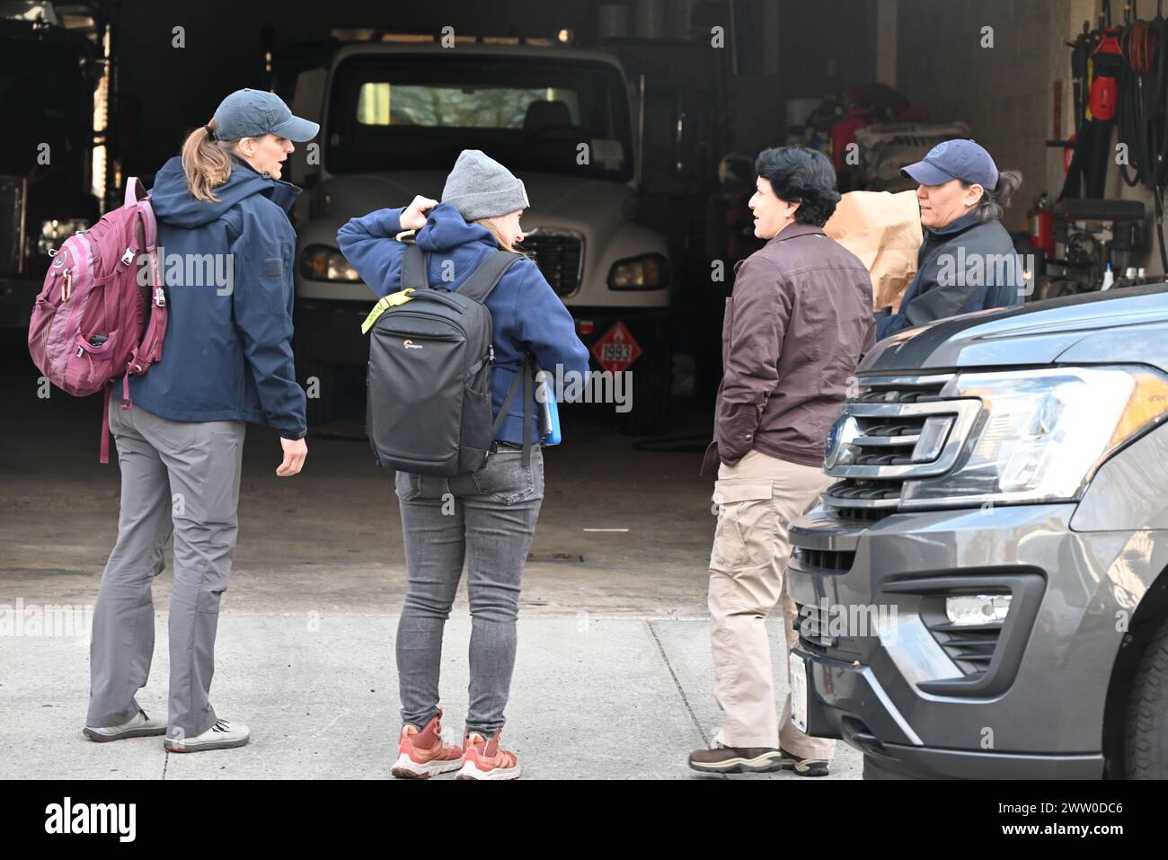 FBI agents from the FBI New York Evidence Response Team arrive at the scene to collect evidence ...