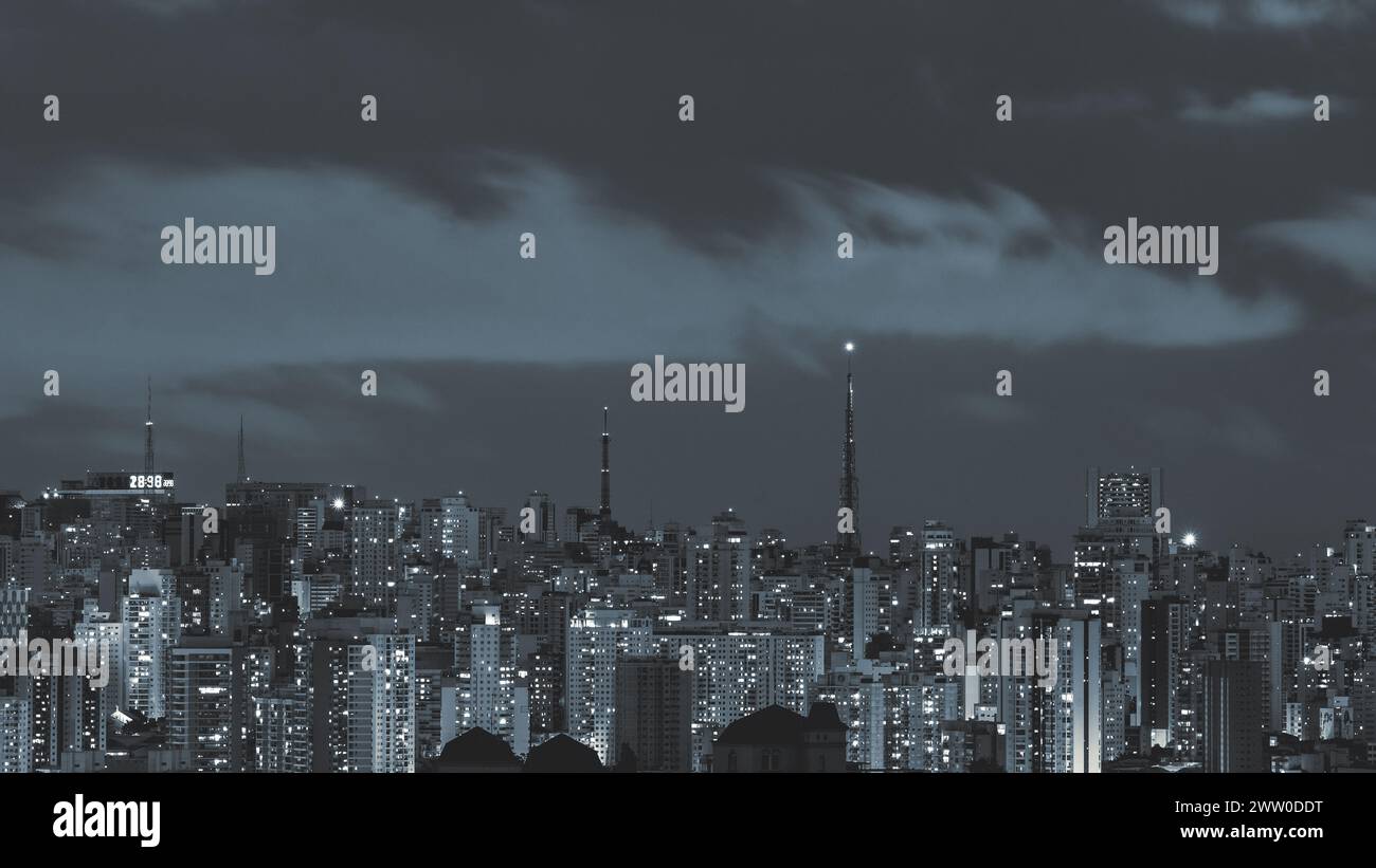 Sao paolo brazil night hi-res stock photography and images - Alamy