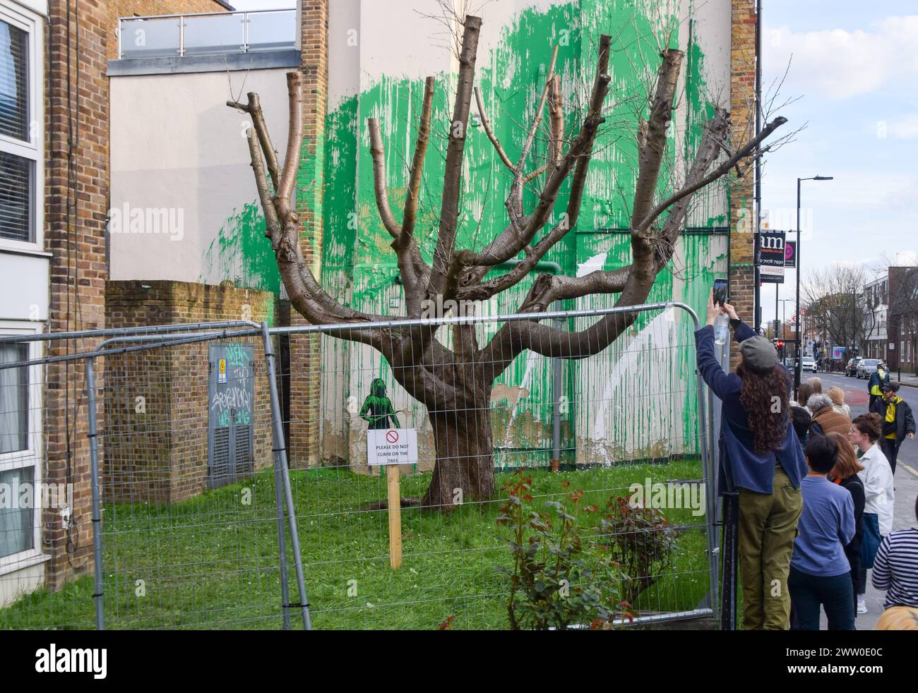 London, UK. 20th March 2024. The new “tree” mural by street artist ...