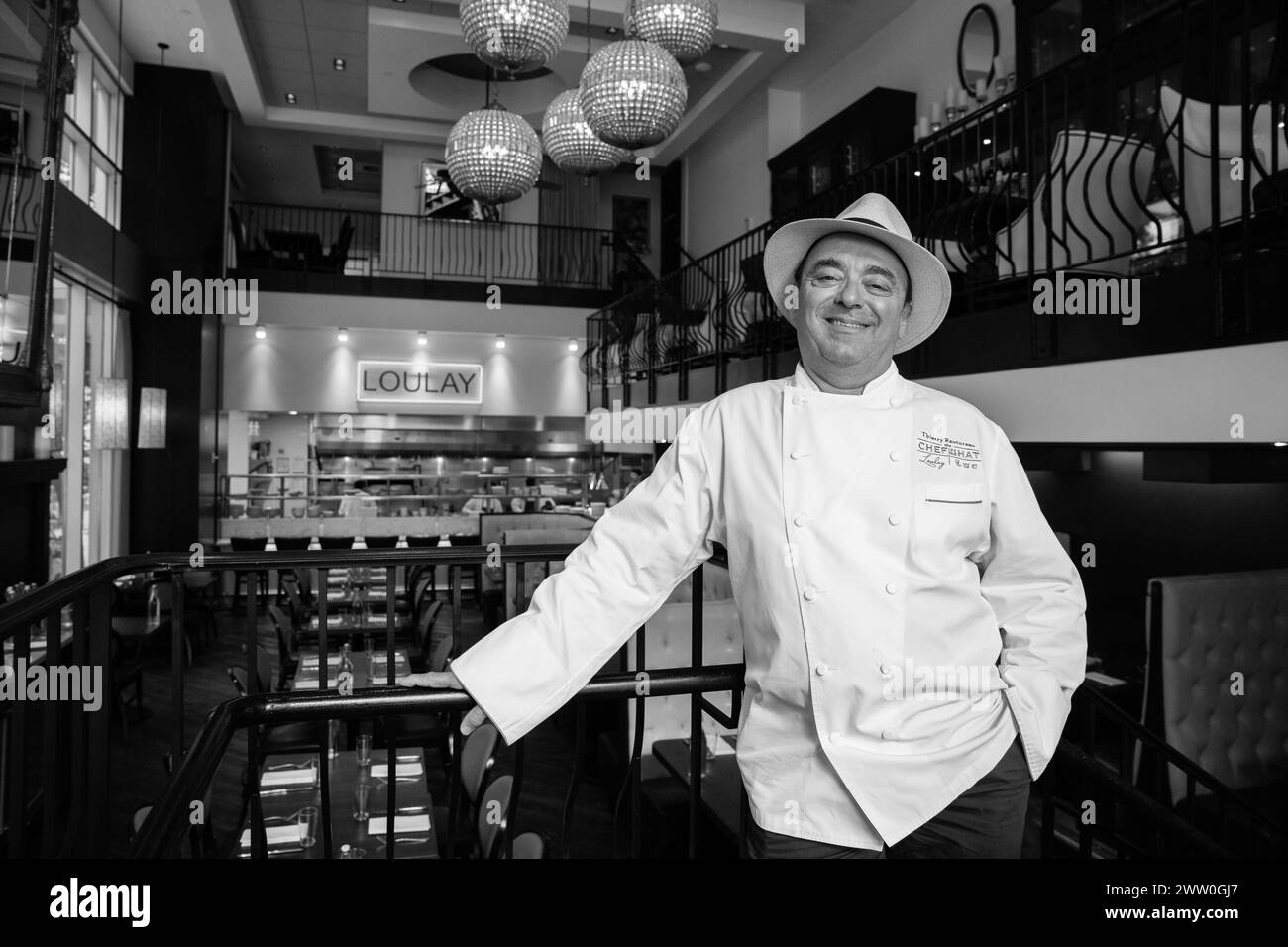 Chef in hat Black and White Stock Photos & Images - Alamy