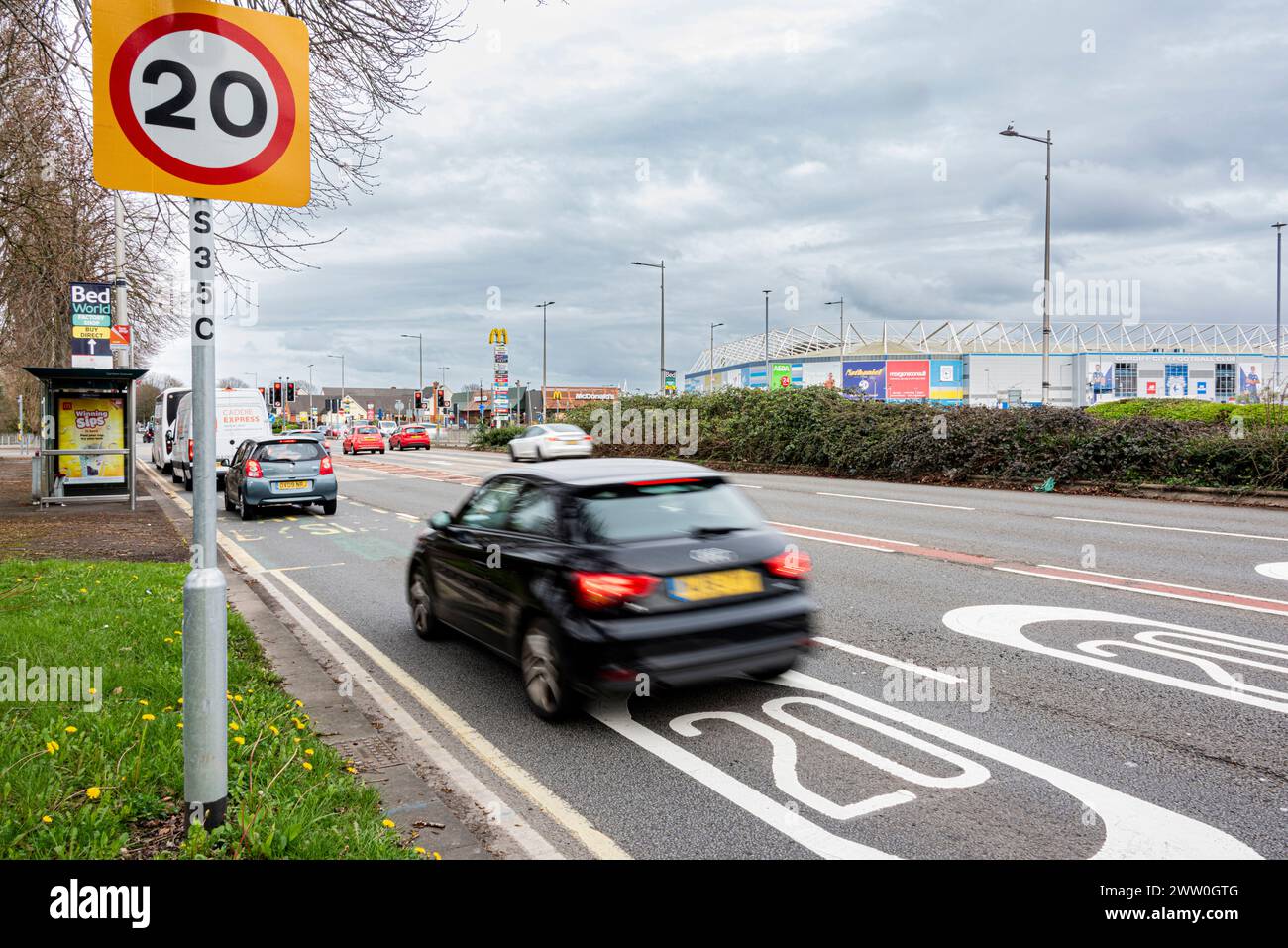 Twenty speed limit wales hi-res stock photography and images - Alamy