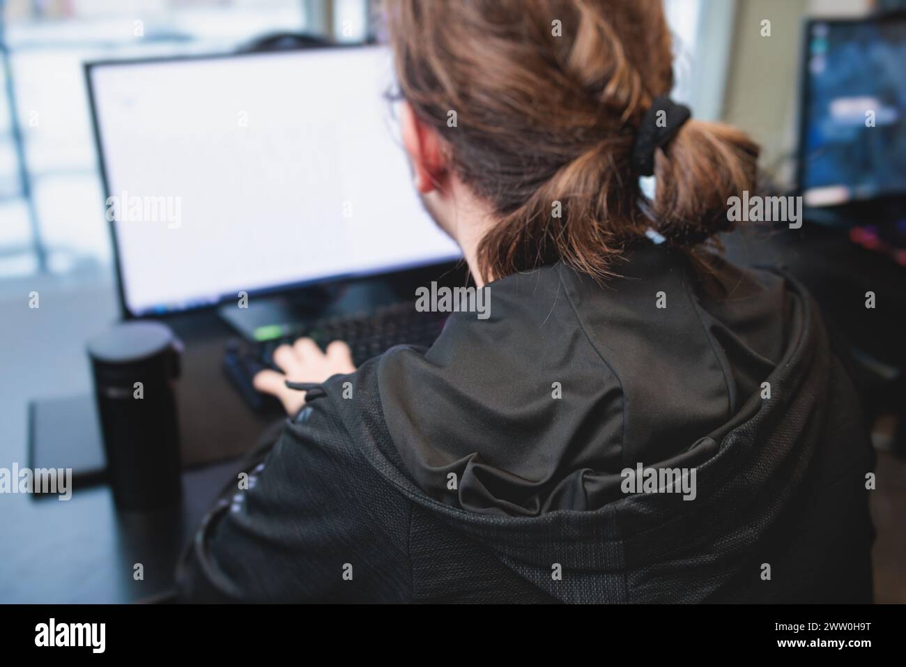 Cyber sport e-sports tournament, team of professional players, gamers ...