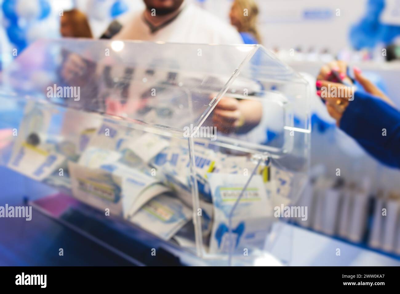 Betting numbers on the wheel hi-res stock photography and images - Alamy