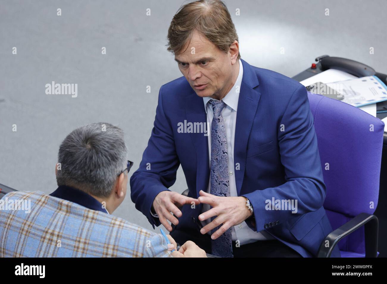 Dr bernd baumann hi-res stock photography and images - Alamy