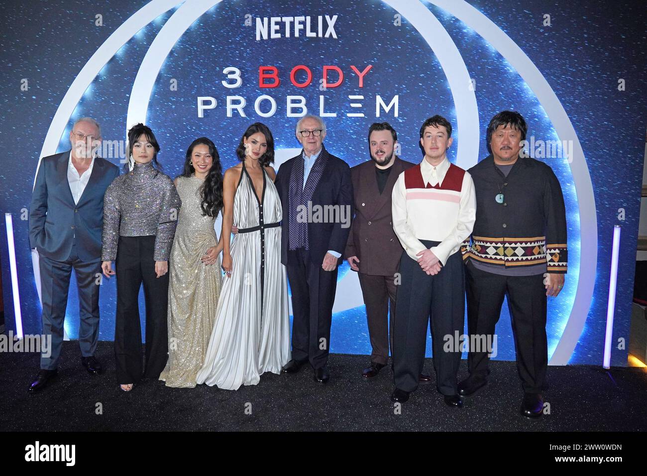 (left to right) Liam Cunningham, Zine Tseng, Eiza Gonzalez, Jess Hong, Jonathan Pryce, John ...