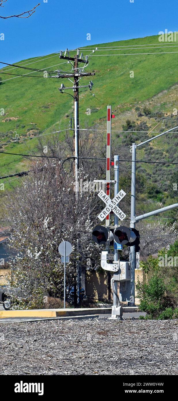 railroad crossing signal in Fremont, California Stock Photo - Alamy