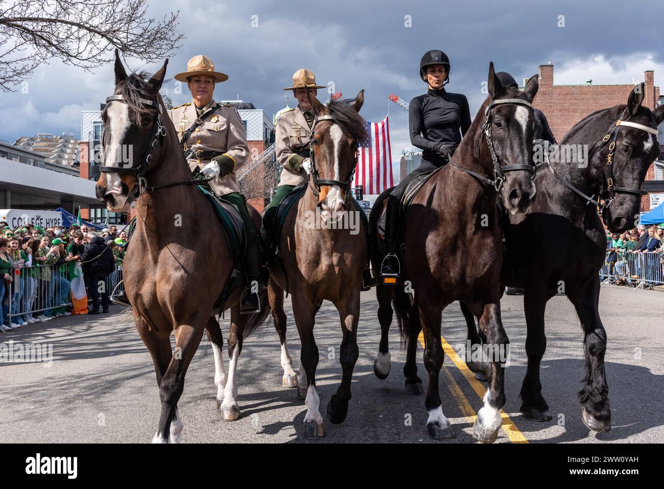 Boston mounted park rangers hi-res stock photography and images - Alamy