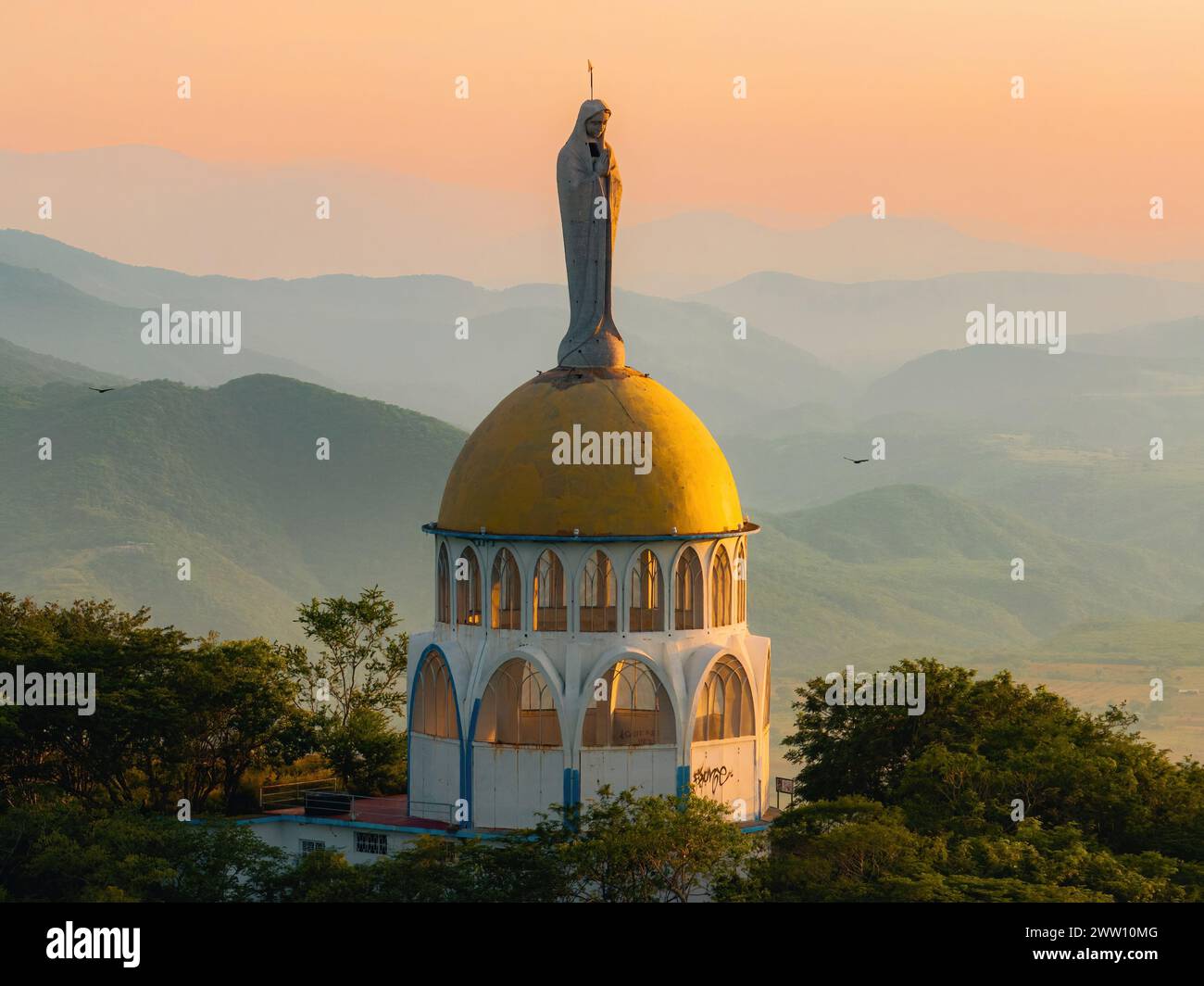 Nestled among the majestic hi-res stock photography and images - Alamy