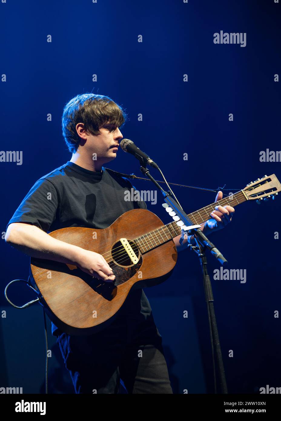 Manchester, United Kingdom. 20th March 2024. Jake Bugg opens the first ...