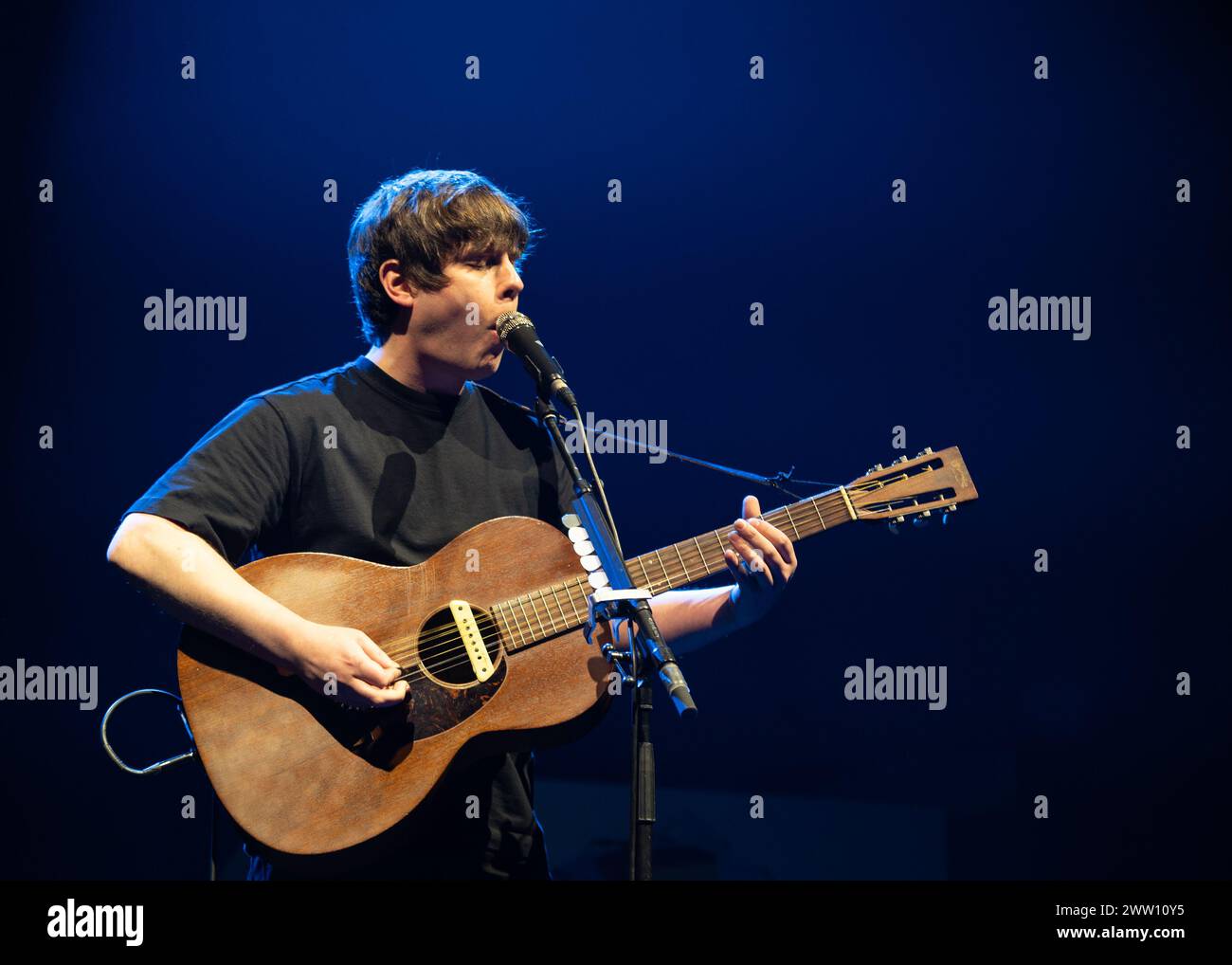 Jake bugg live photos hi-res stock photography and images - Alamy