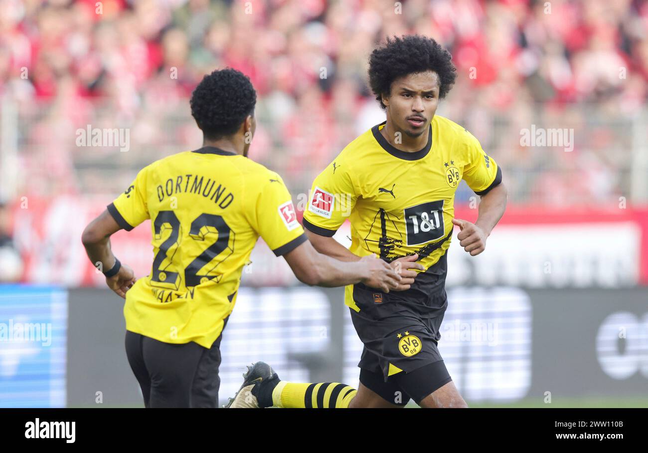 Borussia dortmund goal celebration 2023 hi-res stock photography and ...