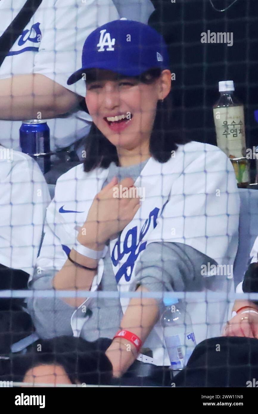 Mamiko tanaka hi-res stock photography and images - Alamy