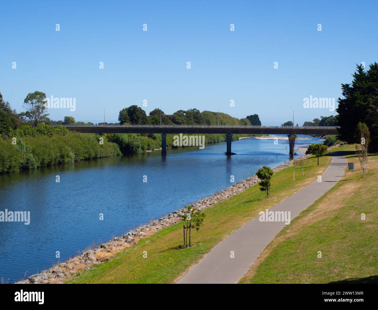 Bridge Over The Manawatu River Stock Photo - Alamy