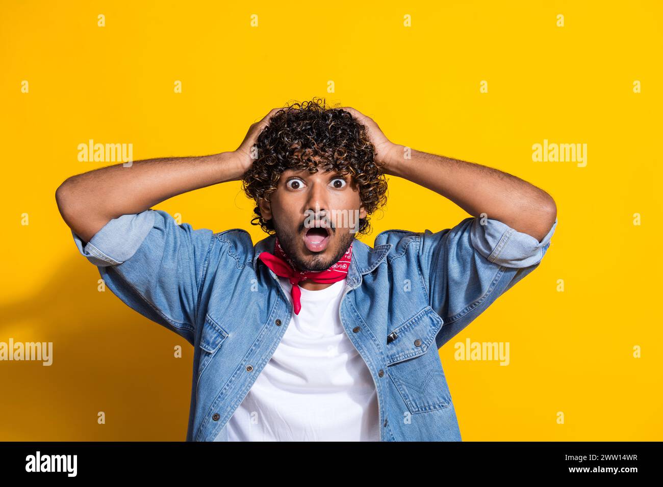 Photo portrait of attractive young man touch head shocked face wear ...