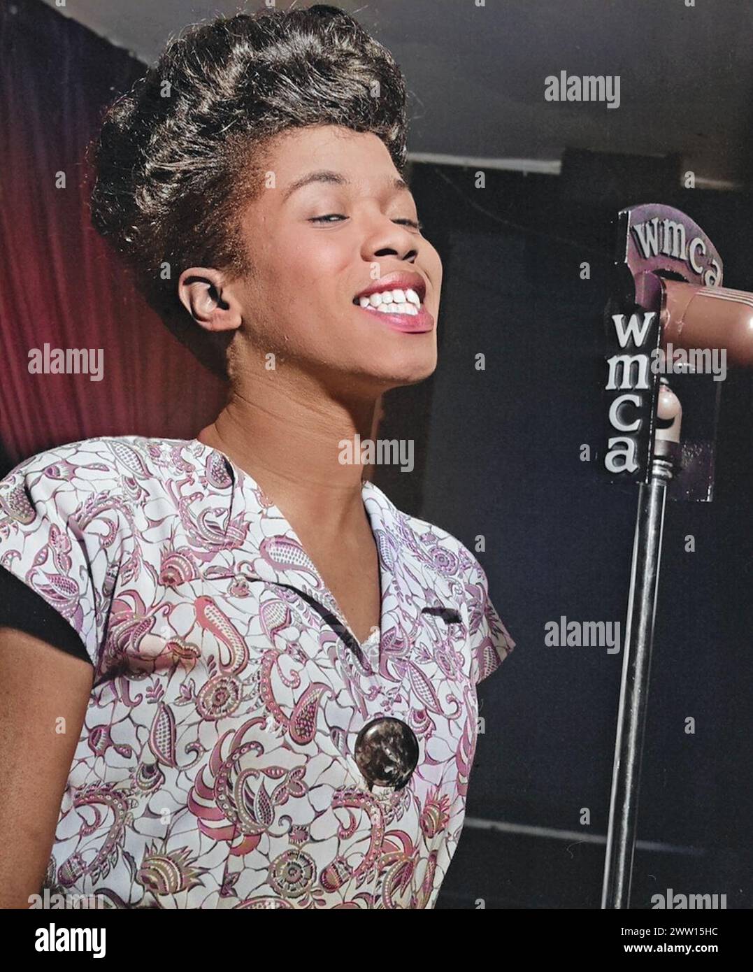 Sarah singer hi-res stock photography and images - Alamy