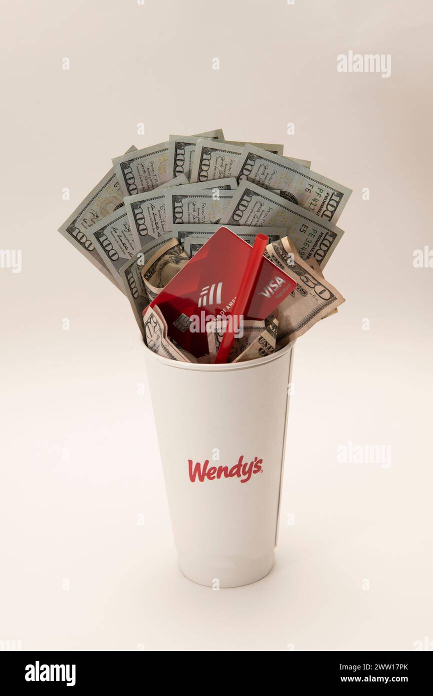 Maplewood, Minnesota. Wendy's. fast food chain. Wendy's soda cup ...