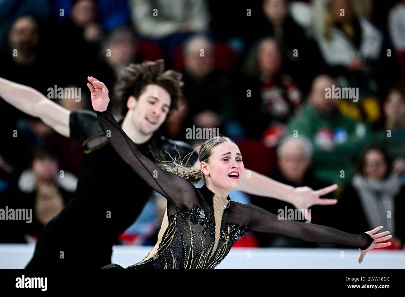 Kelly Ann LAURIN & Loucas ETHIER (CAN), during Pairs Short Program, at ...