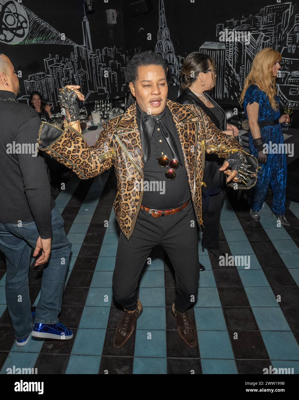 Crystal mayes hi-res stock photography and images - Alamy