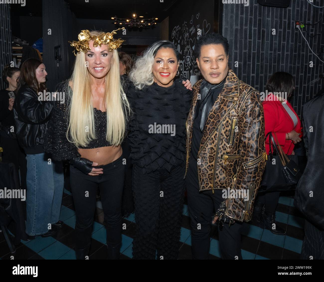Crystal mayes hi-res stock photography and images - Alamy