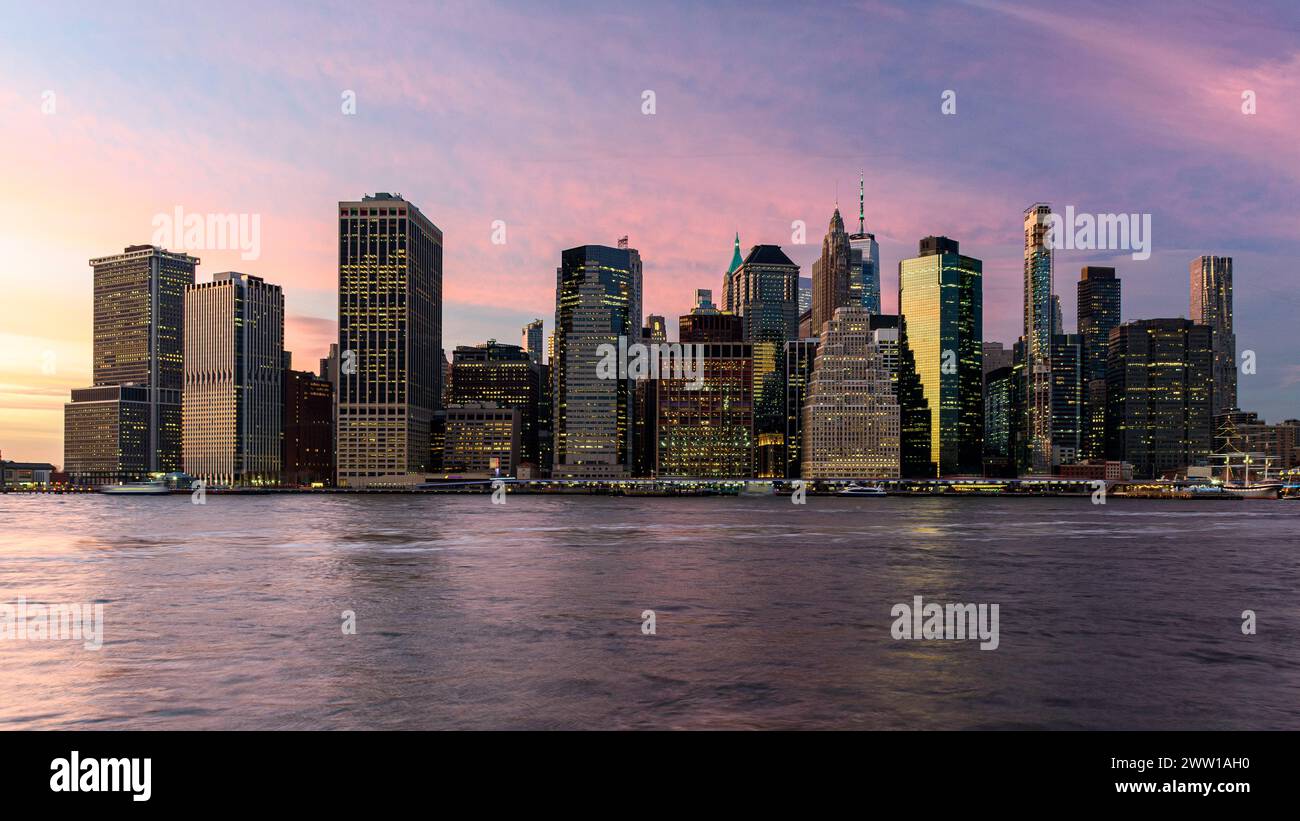 Cityscape lower manhattan during hi-res stock photography and images ...