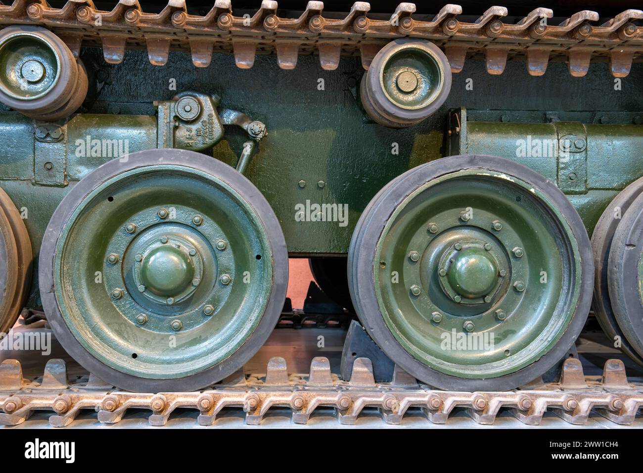 Tank tracks hi-res stock photography and images - Alamy