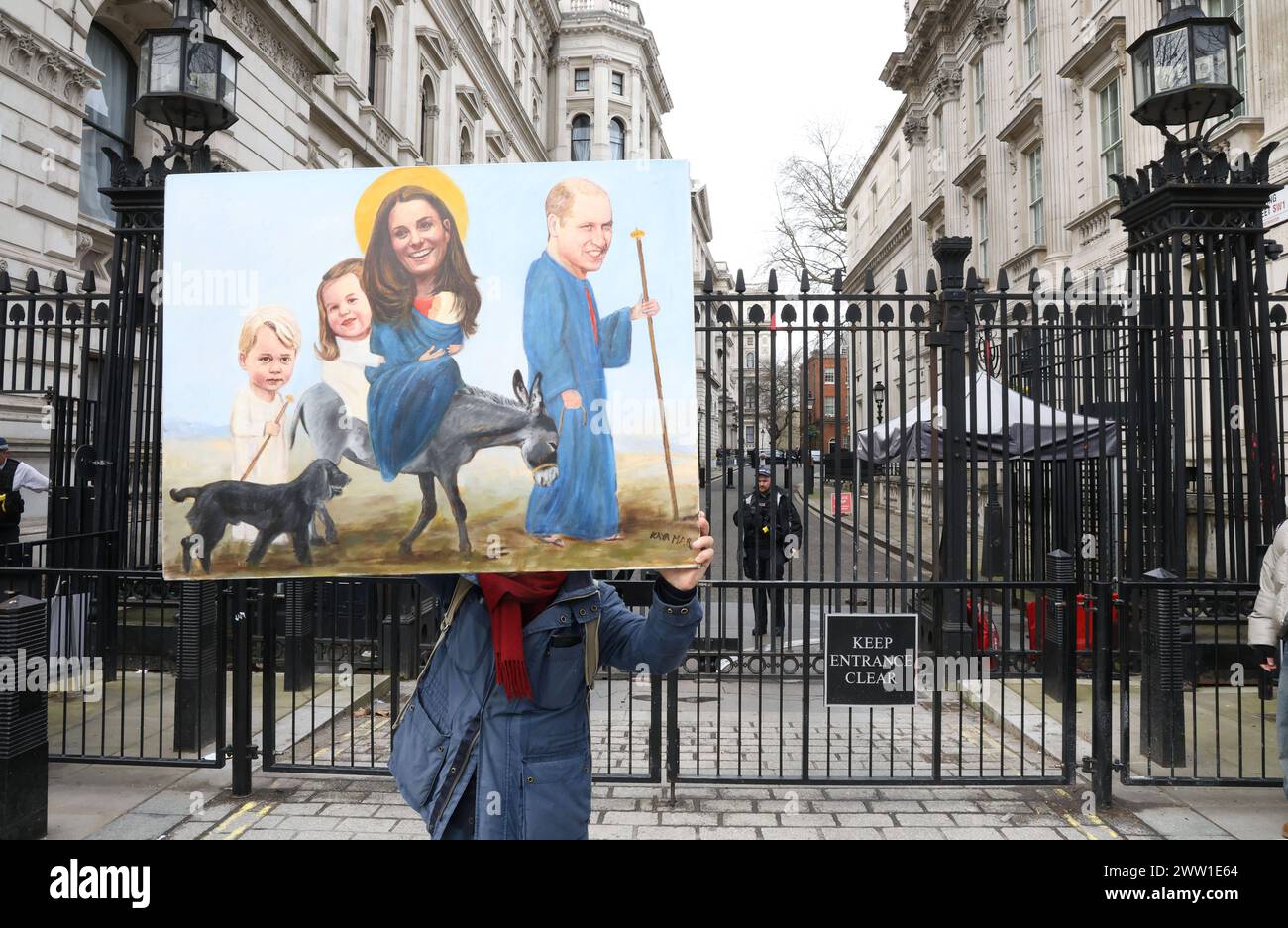 Kaya Mar with his painting of William and Kate as the biblical Joseph ...