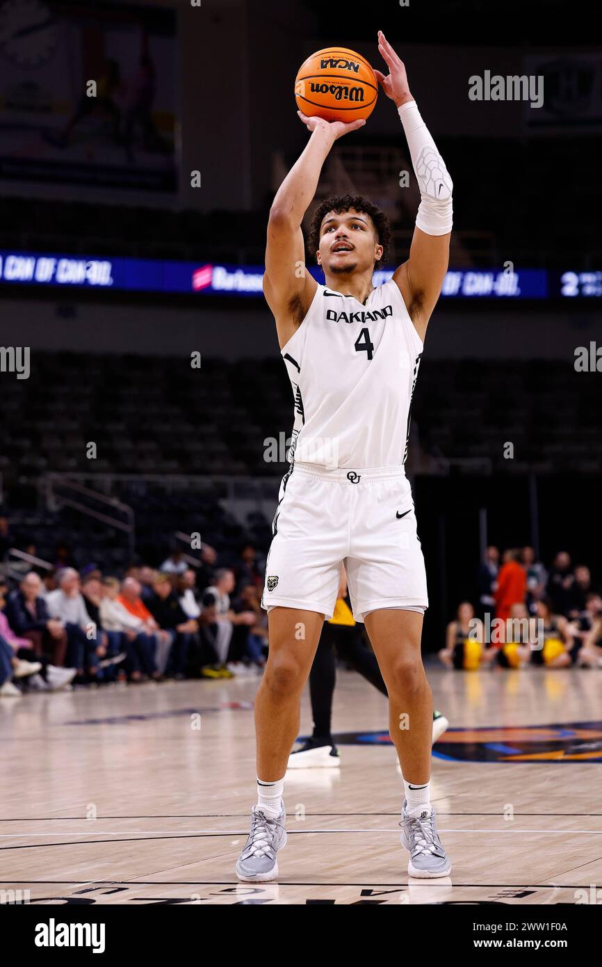 INDIANAPOLIS, IN - MARCH 12: Oakland Golden Grizzlies forward Trey ...