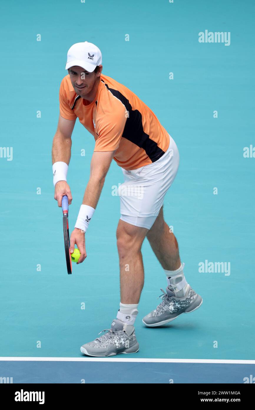 MIAMI GARDENS, FLORIDA - MARCH 20: Andy Murray of Great Britain defeats ...