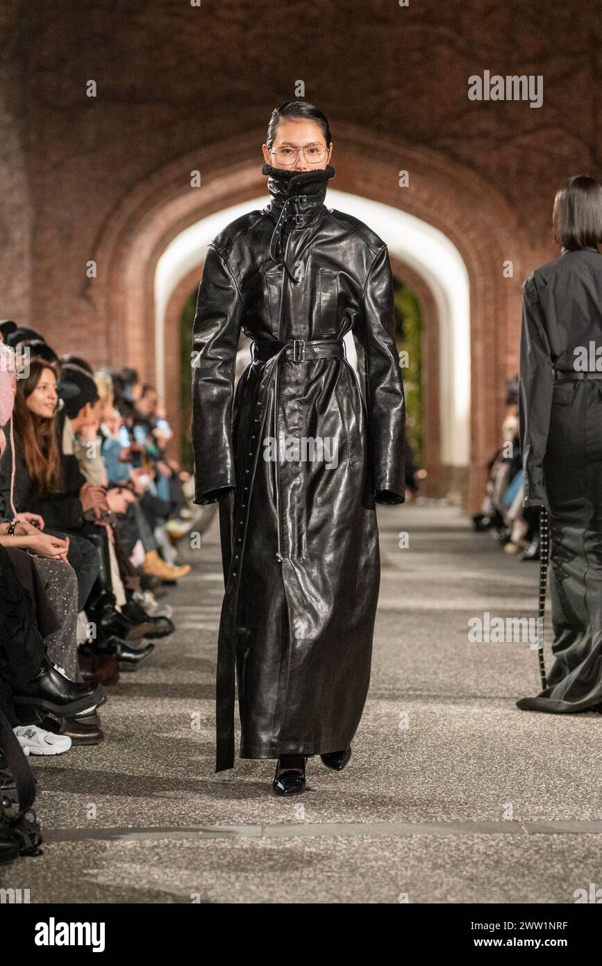 Tokyo, Japan. 17th Mar, 2024. Runway model, March 17, 2024 - Rakuten ...