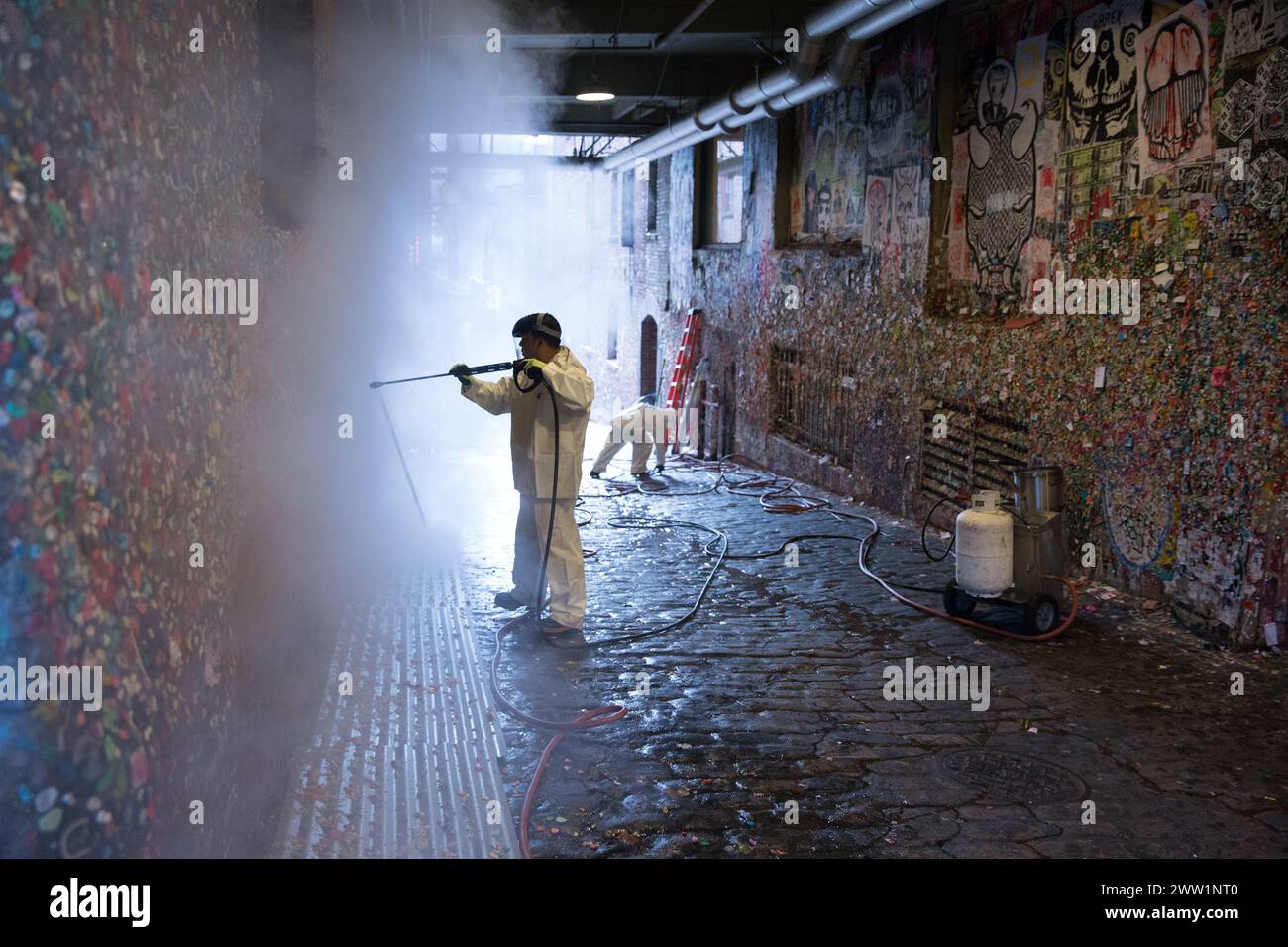 The “gum wall hi-res stock photography and images - Alamy