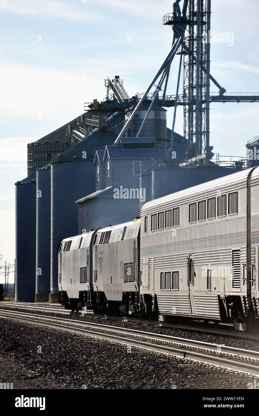 Meriden, Illinois, USA. Amtrak's Southwest Chief flying through rural ...