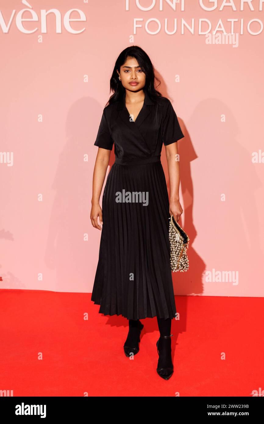 Was bewirken - Hautnah - Avene x Toni Garrn Foundation Launch Sagarika ...