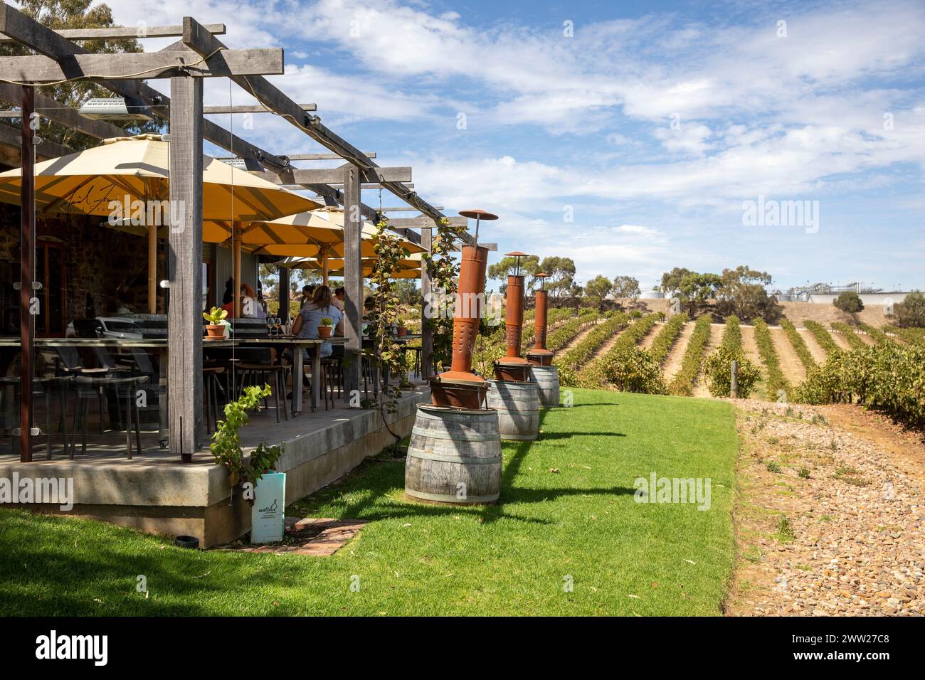 Small batch winemaker hi-res stock photography and images - Alamy
