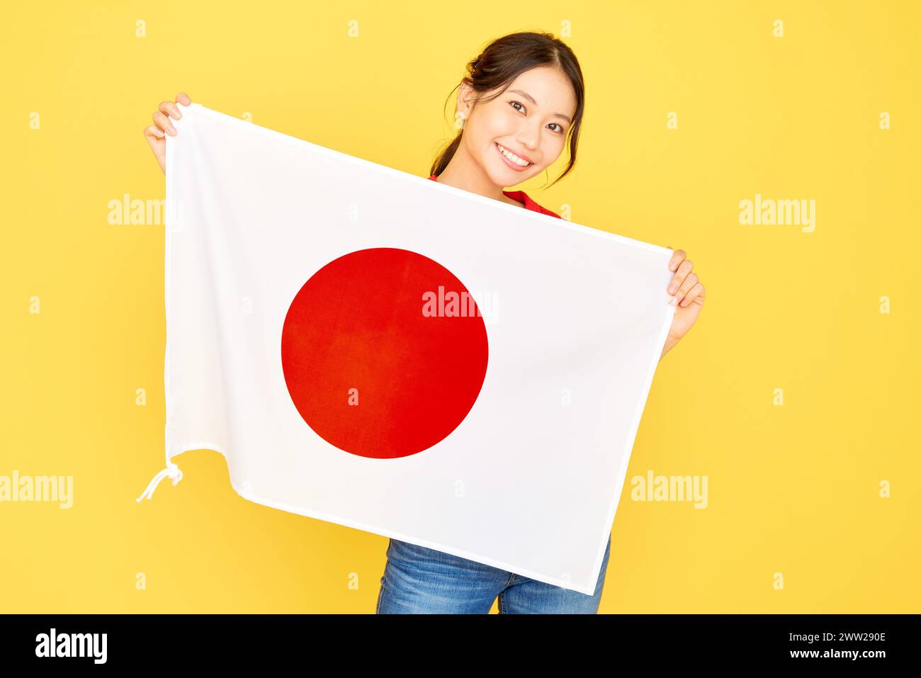 Women holding flag hi-res stock photography and images - Alamy
