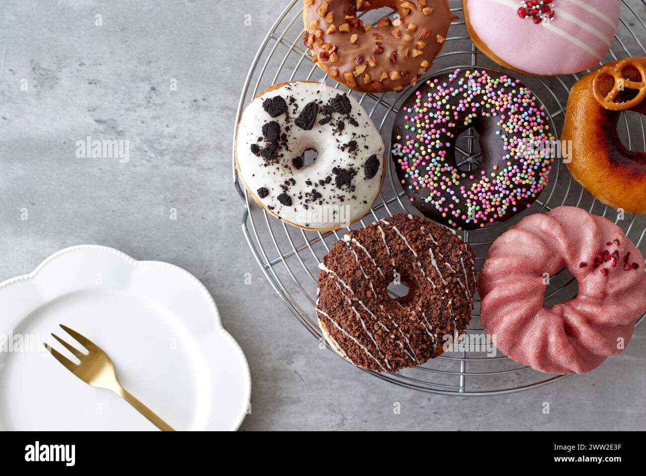 Different color of candy hi-res stock photography and images - Alamy