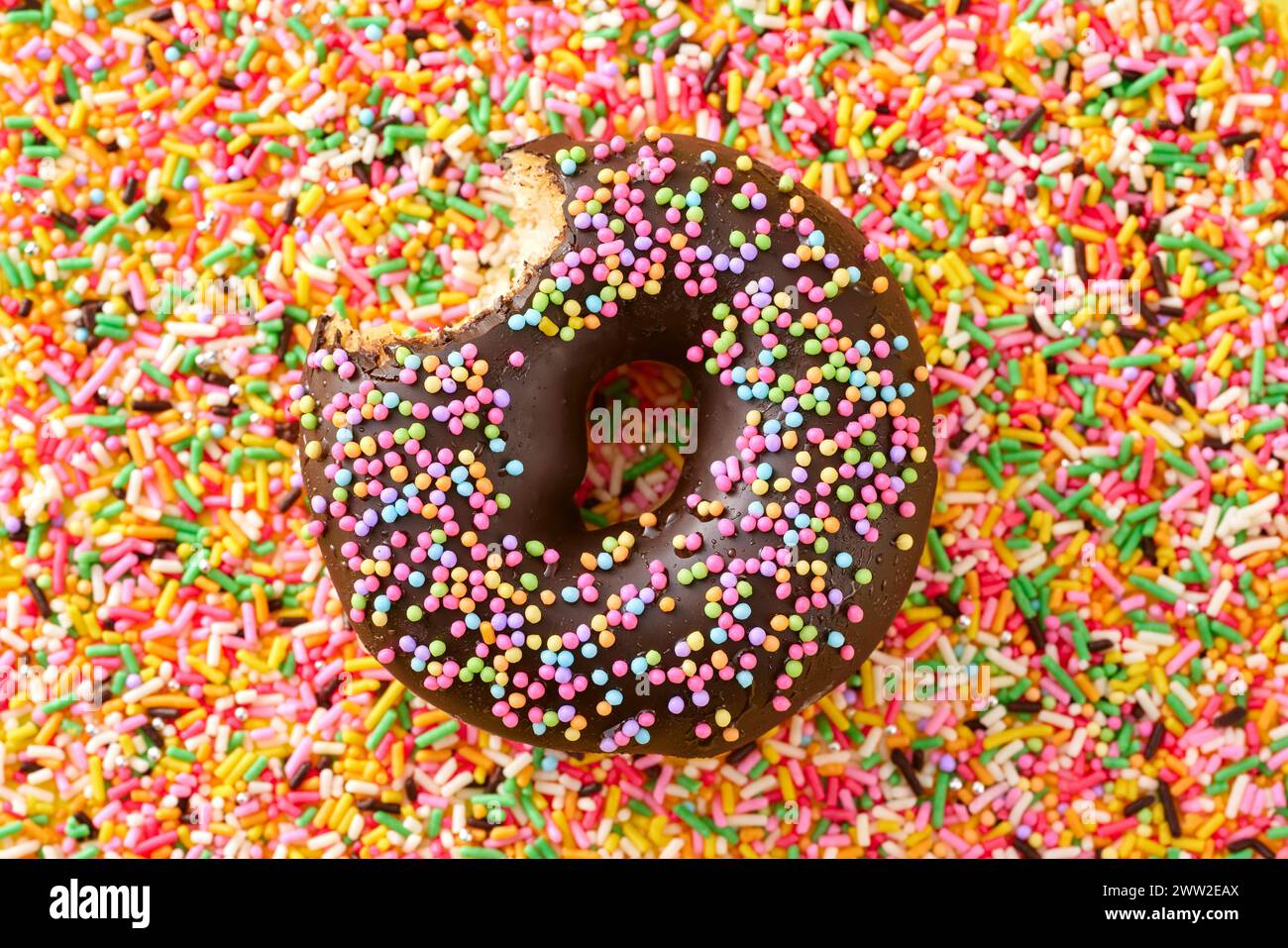 Colorful candy sprinkles chocolate hi-res stock photography and images ...