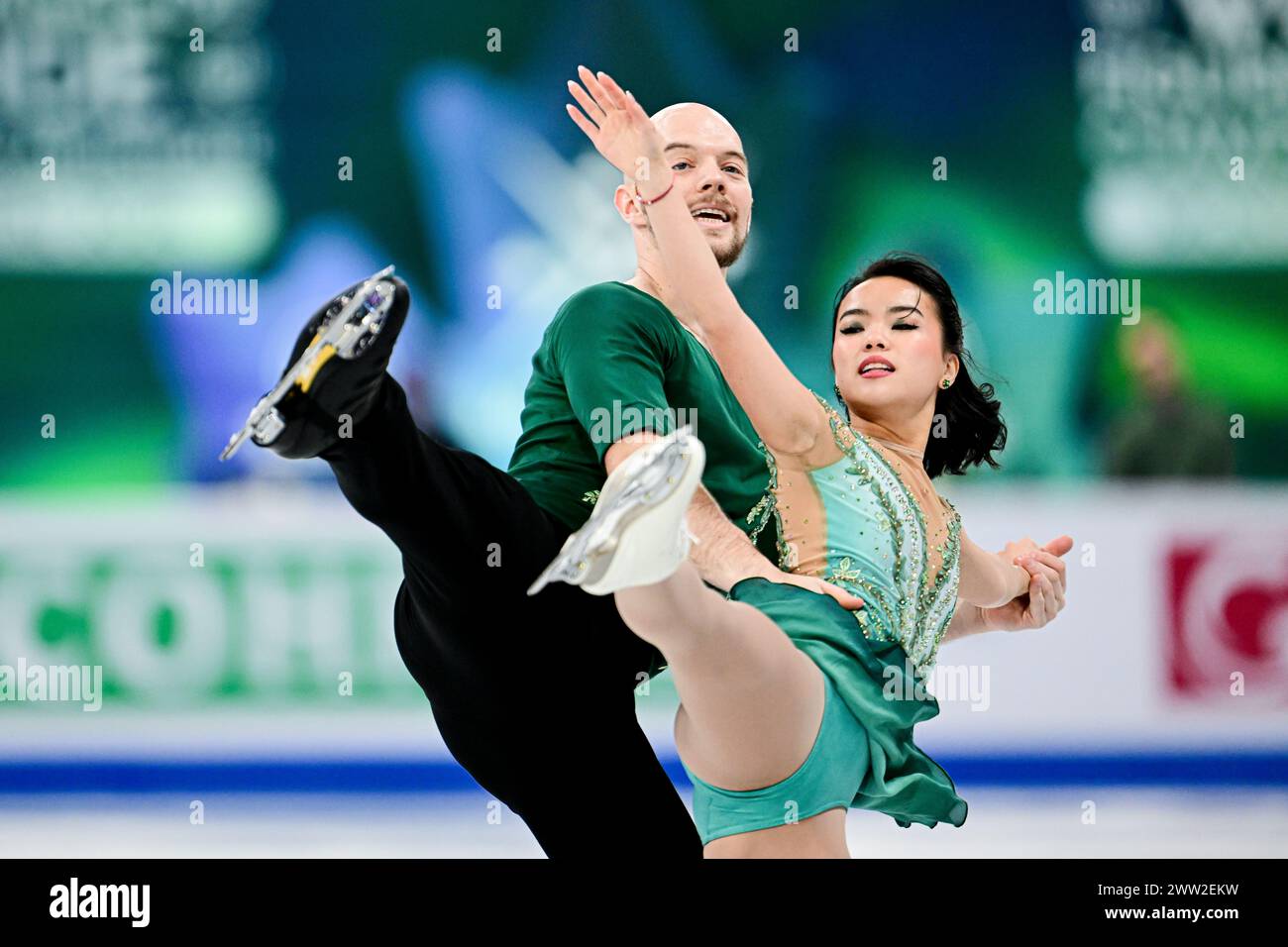 Ellie KAM & Danny O'SHEA (USA), during Pairs Short Program, at the ISU ...