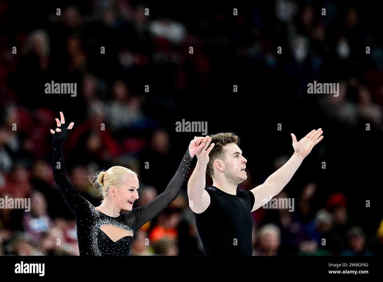 Milania VAANANEN & Filippo CLERICI (FIN), during Pairs Short Program ...