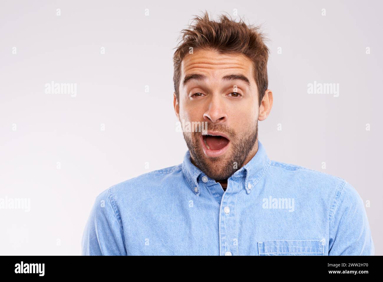Sleeping face emoji hi-res stock photography and images - Alamy