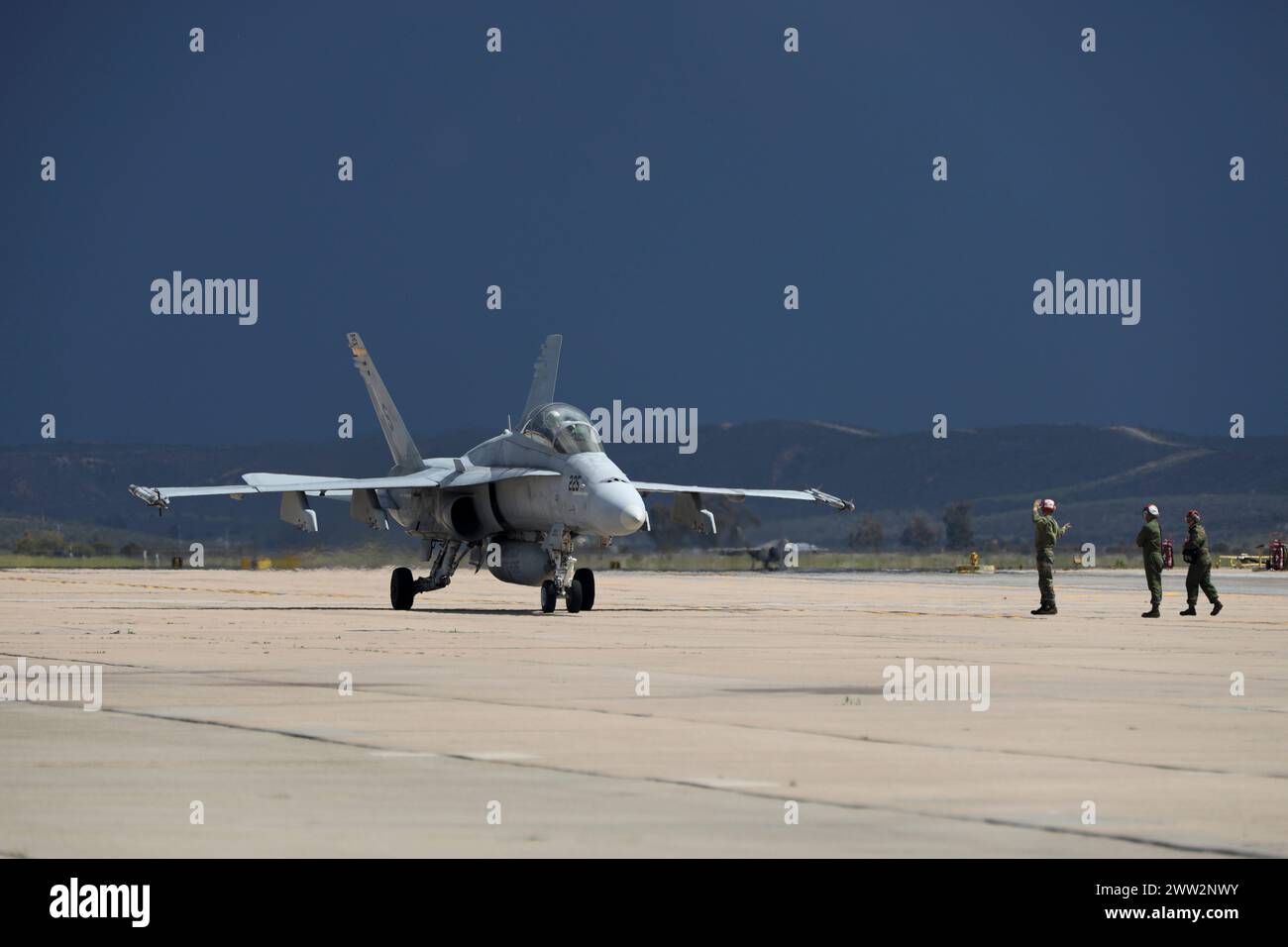 A U.S. Marine Corps F/A-18D Hornet assigned to Marine Fighter Attack ...