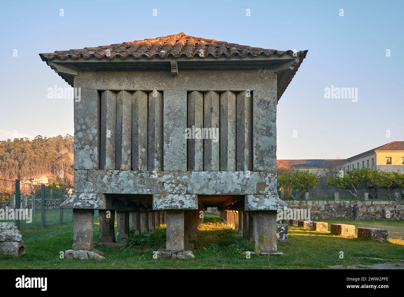 The largest horreo in Galicia, a typical hórreo in the Monastery of San ...