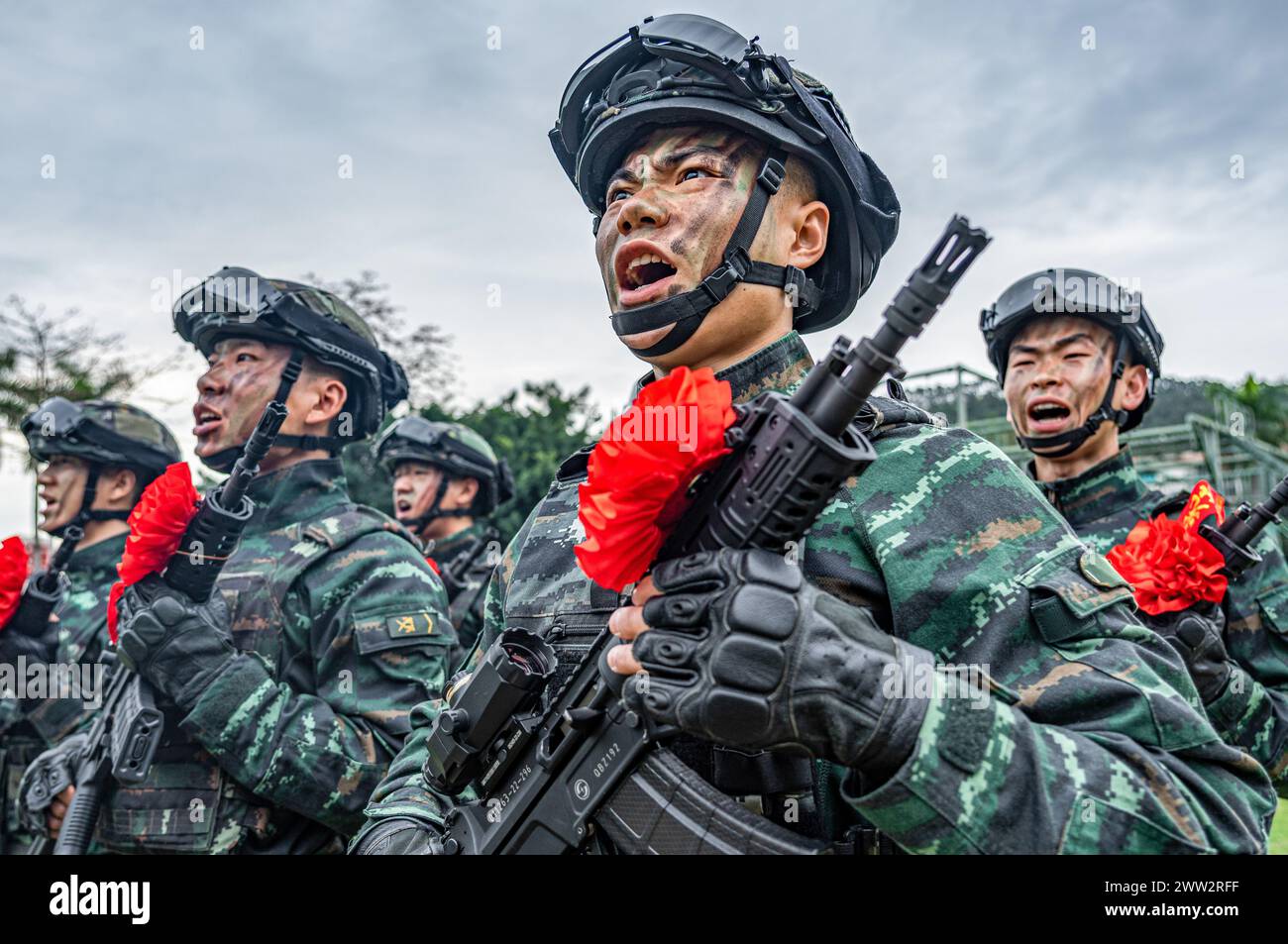 Special operator hi-res stock photography and images - Alamy