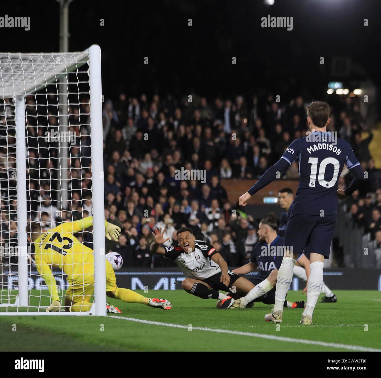 GOAL 3-0, Rodrigo Muniz of Fulham scores. - Fulham v Tottenham Hotspur ...