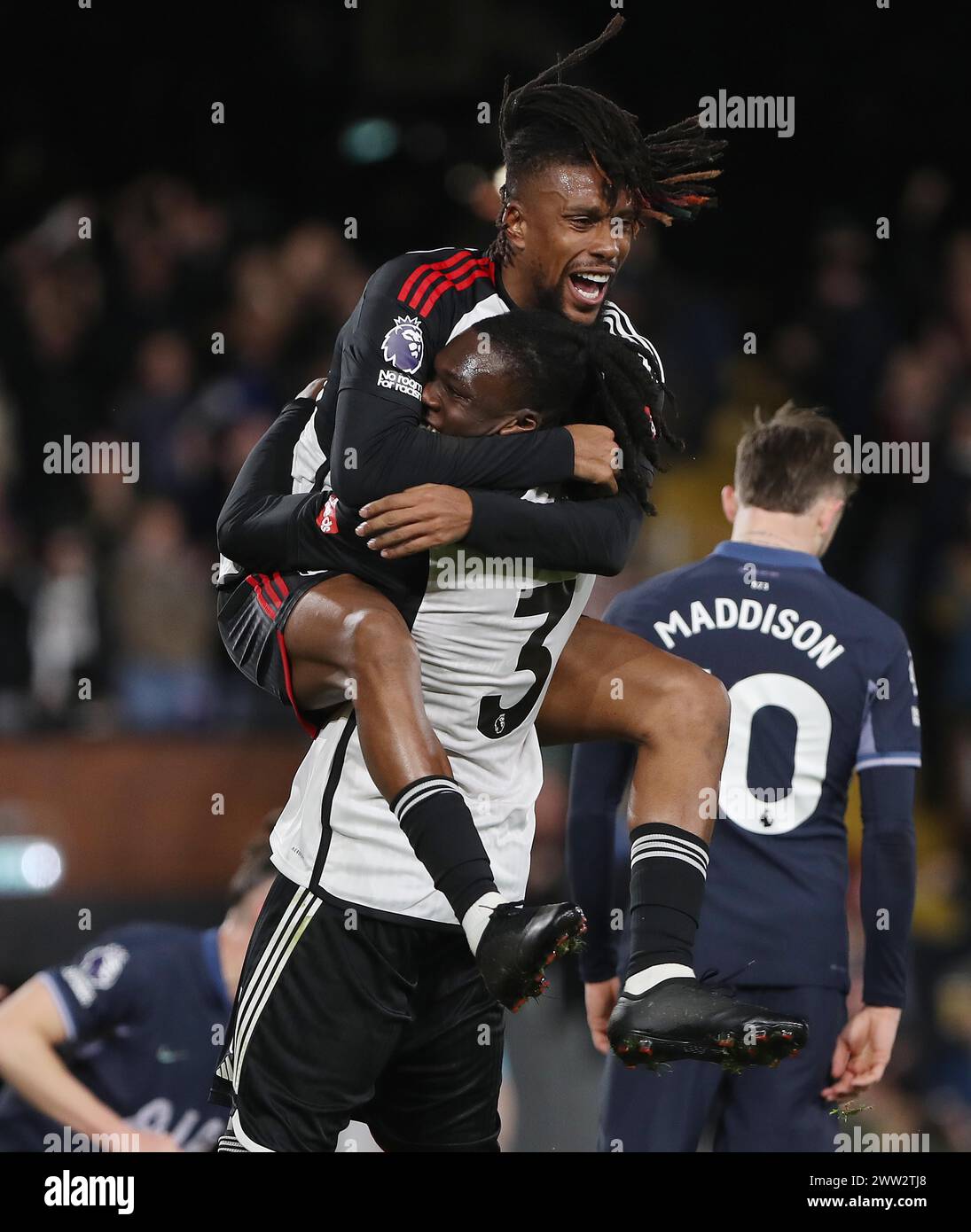 GOAL 3-0, Alex Iwobi of Fulham celebrates with Calvin Bassey of Fulham ...