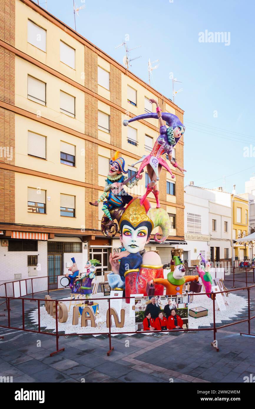 The wooden and papier mache sculptures and monuments known as Las ...