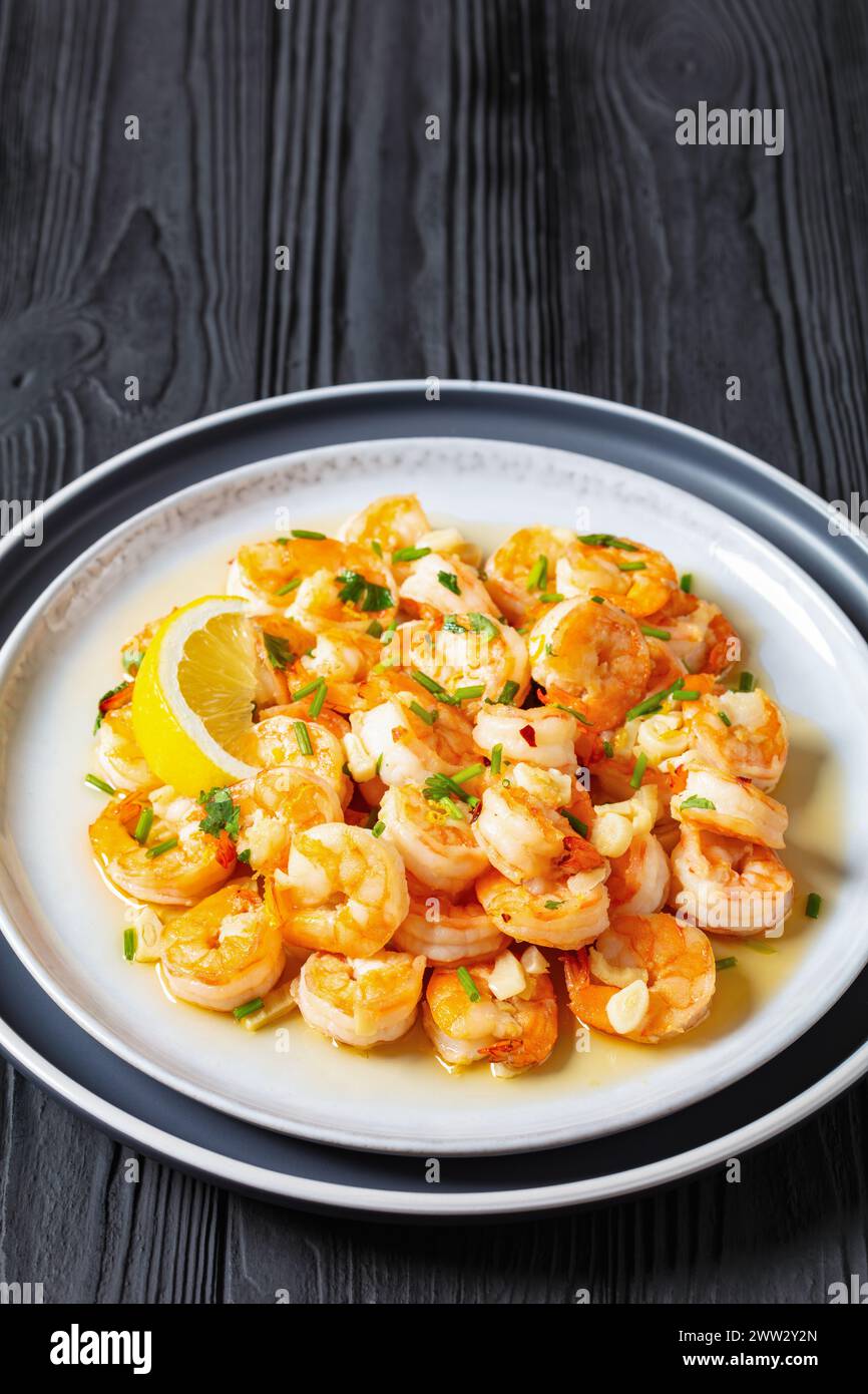gambas al ajillo, easy spanish garlic shrimp are sauteed in olive oil ...