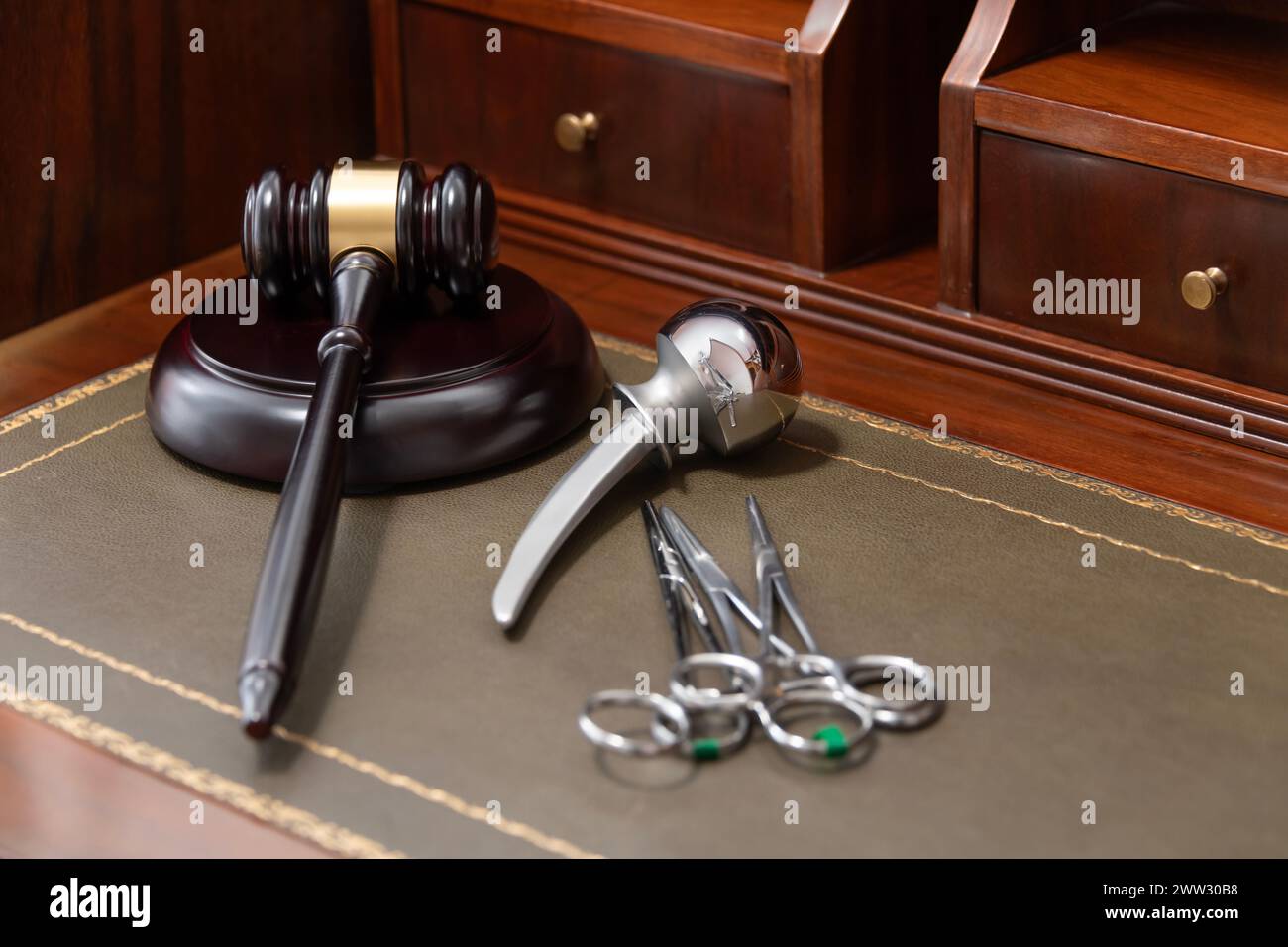 Justice tools hi-res stock photography and images - Alamy