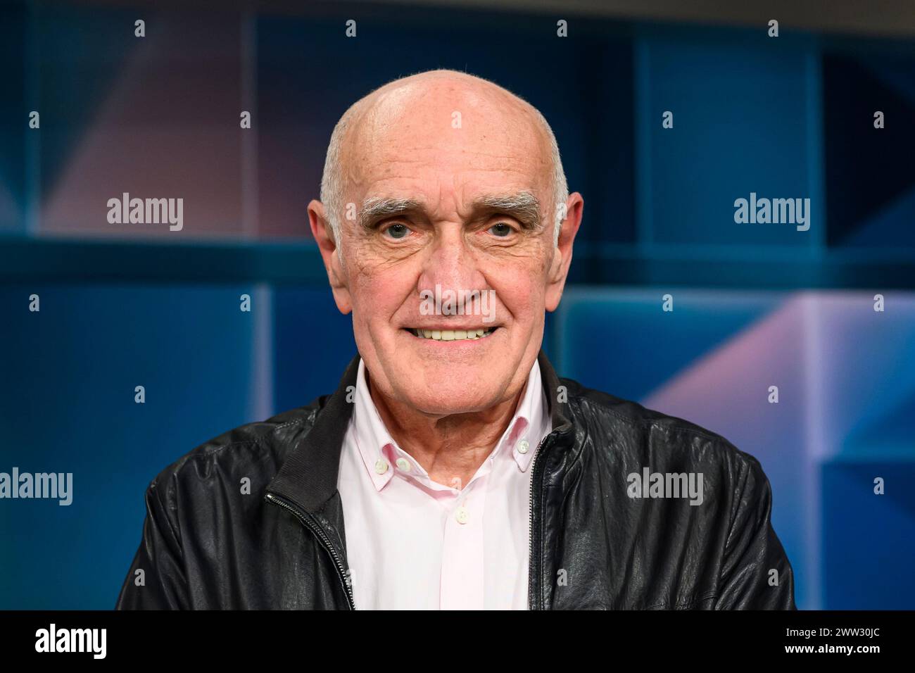 Martin Kind (Geschaeftsfuehrer Hannover 96 Management GmbH), hart aber ...